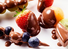 Bambini in cucina: dolci con la frutta | Come uno chef